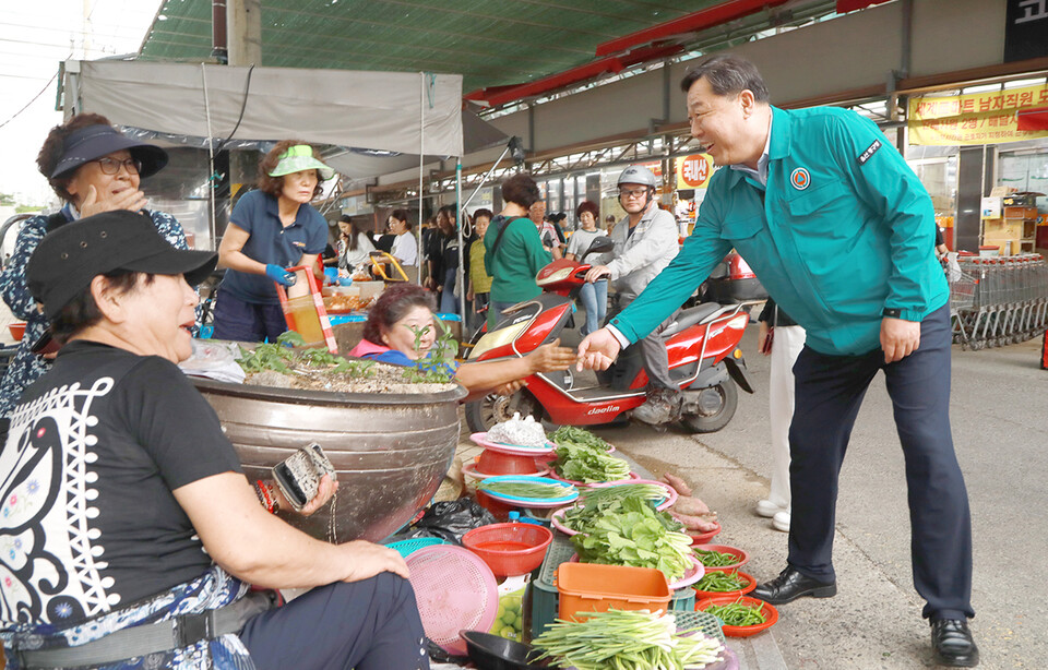 김종훈 울산 동구청장, 전통시장 상인과 소통